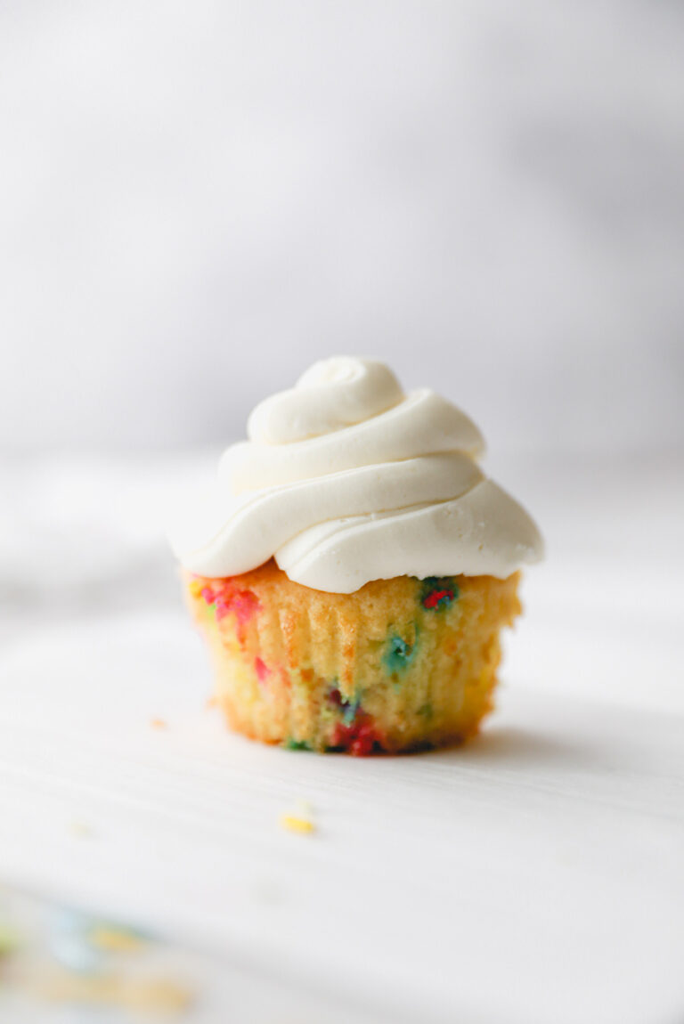 Funfetti Cupcakes with Vanilla Buttercream Cooked by Julie