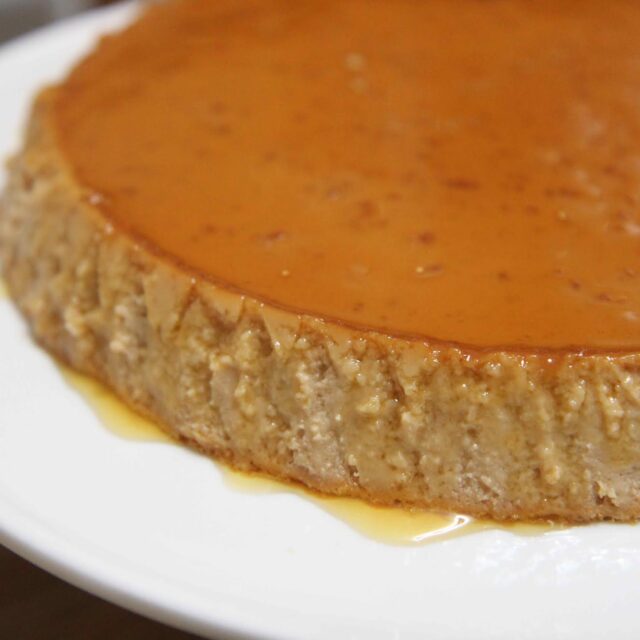 Flan de Guayaba