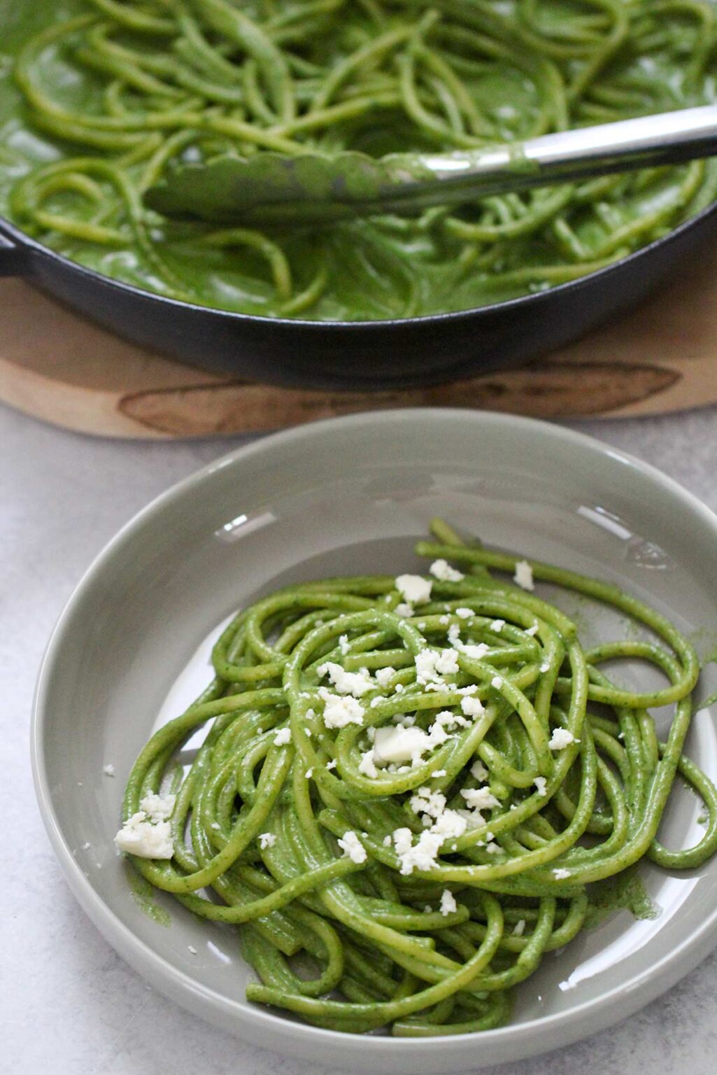 Tallarines Verdes (Peruvian Green Pasta) VIDEO - Cooked by Julie