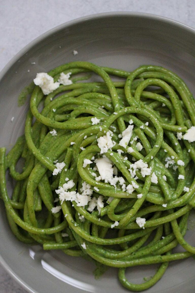 Tallarines Verdes (Peruvian Green Pasta) VIDEO - Cooked by Julie
