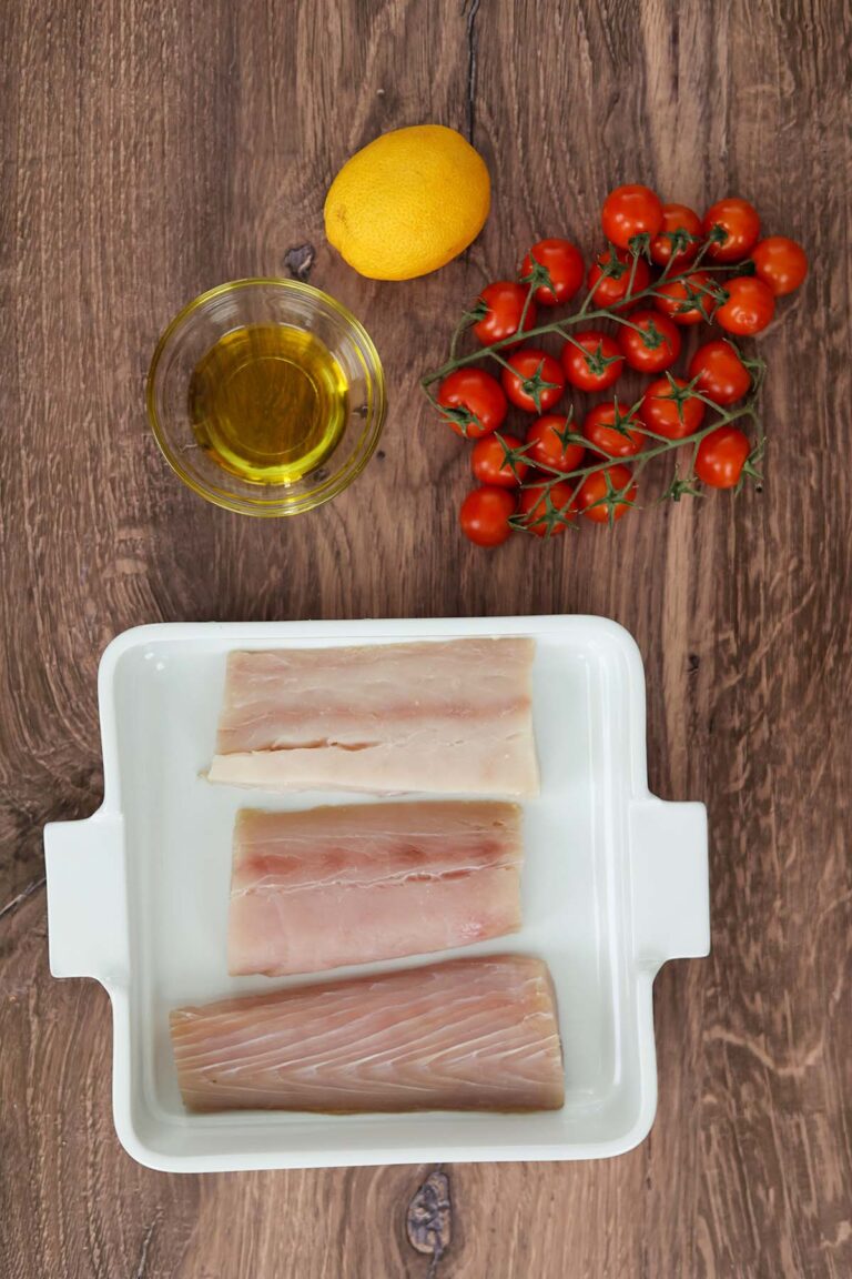 Baked Mahi Mahi with Tomatoes (4 ingredients!) - Cooked by Julie