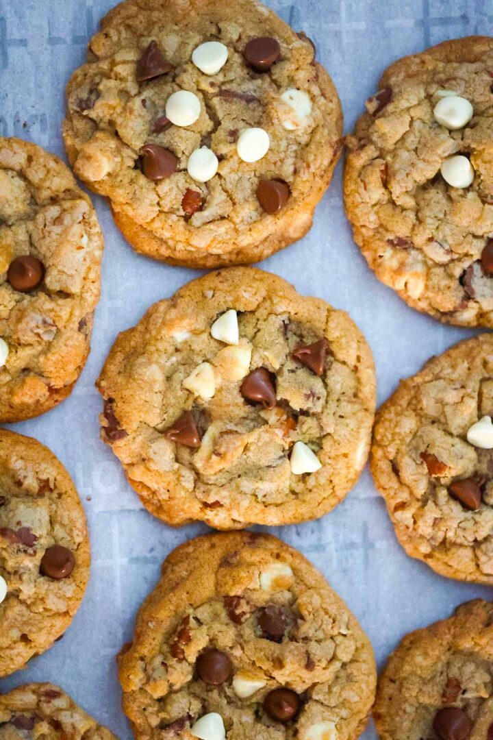 Donna Kelce's Delicious Chocolate Chip Cookies - Cooked by Julie